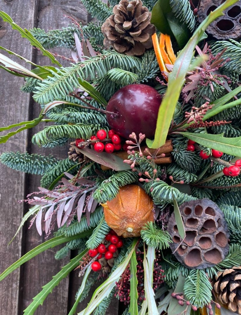 Mulled wine Christmas Door Wreath Friday 5th December 2025 - Lily and ...